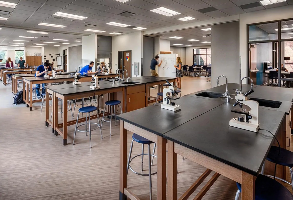 Miron Construction | Menasha High School